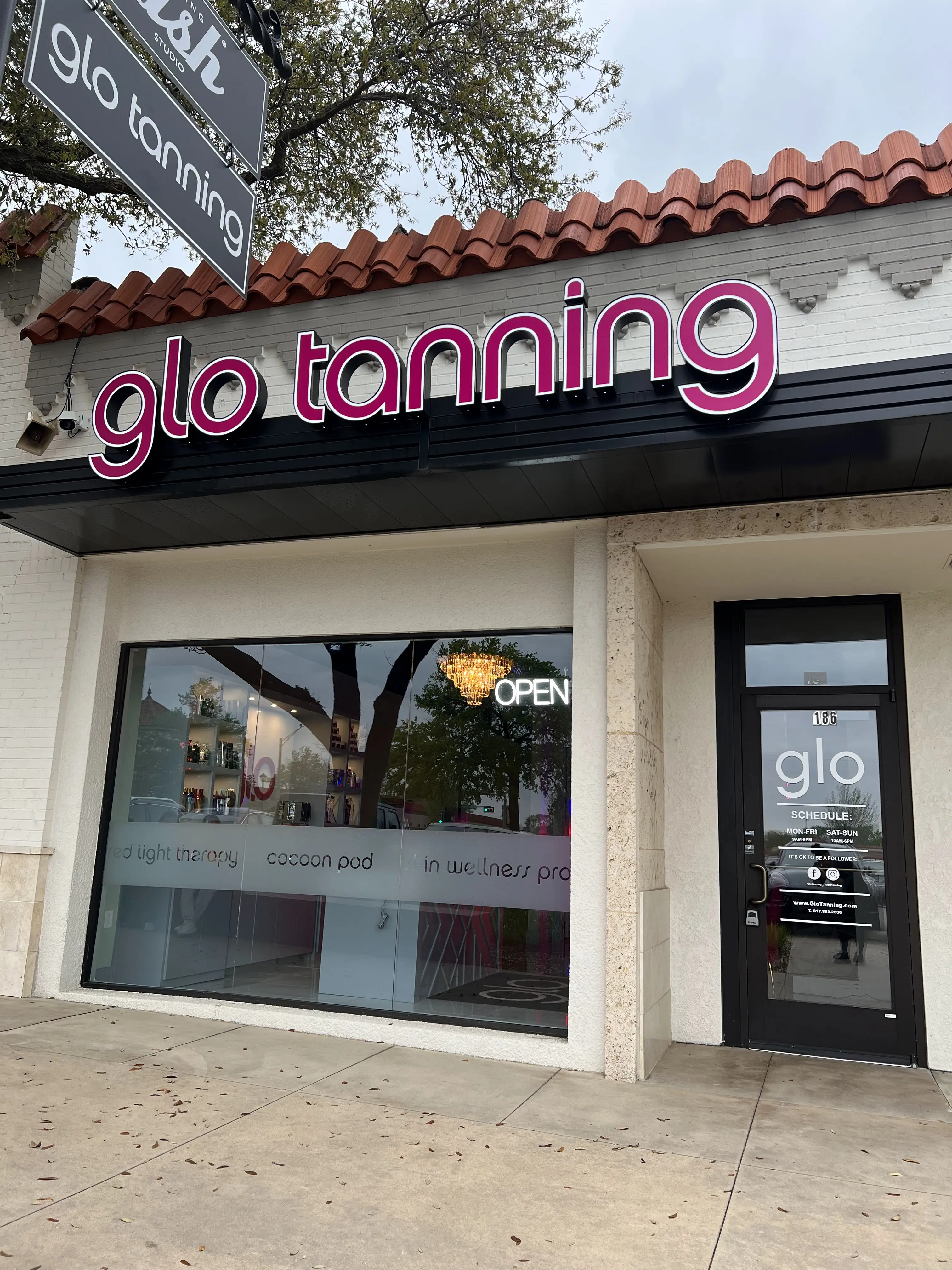 Glo Tanning 9440 Garland Rd Ste 186 in Dallas, TX - Book an Appointment Now